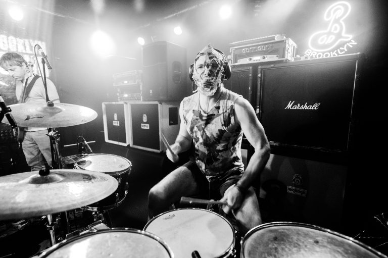 LIGHTNING BOLT – Motorco Music Hall